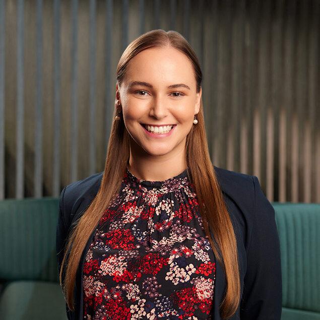Shayne Savage | Senior Lawyer | Meet the Team | LegalVision